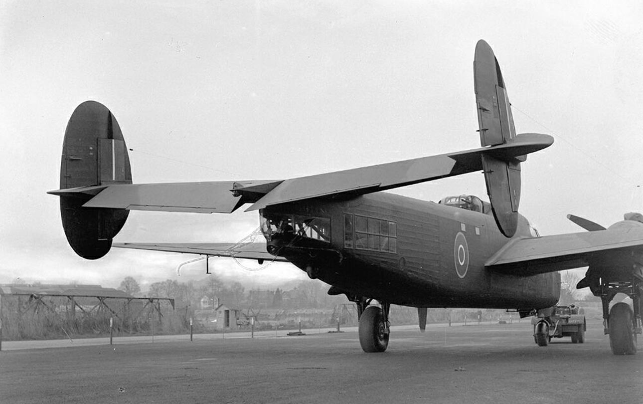 British manned ventral turrets? | Secret Projects Forum