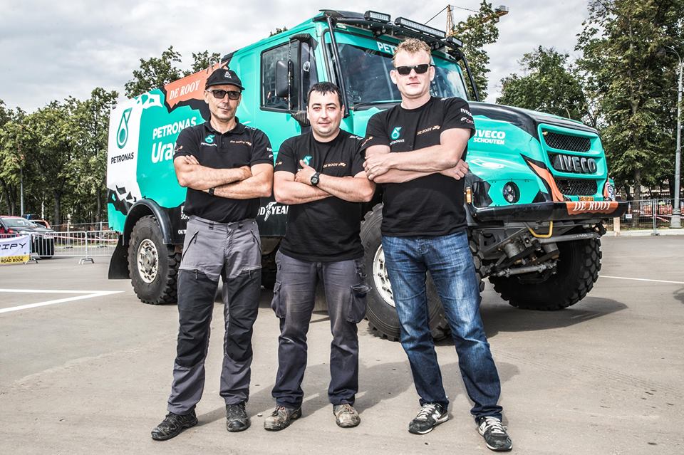 DIECIOCHO RUEDAS: DE ROOY INCORPORA EN SU NUEVO CAMIÓN SOLUCIONES ...