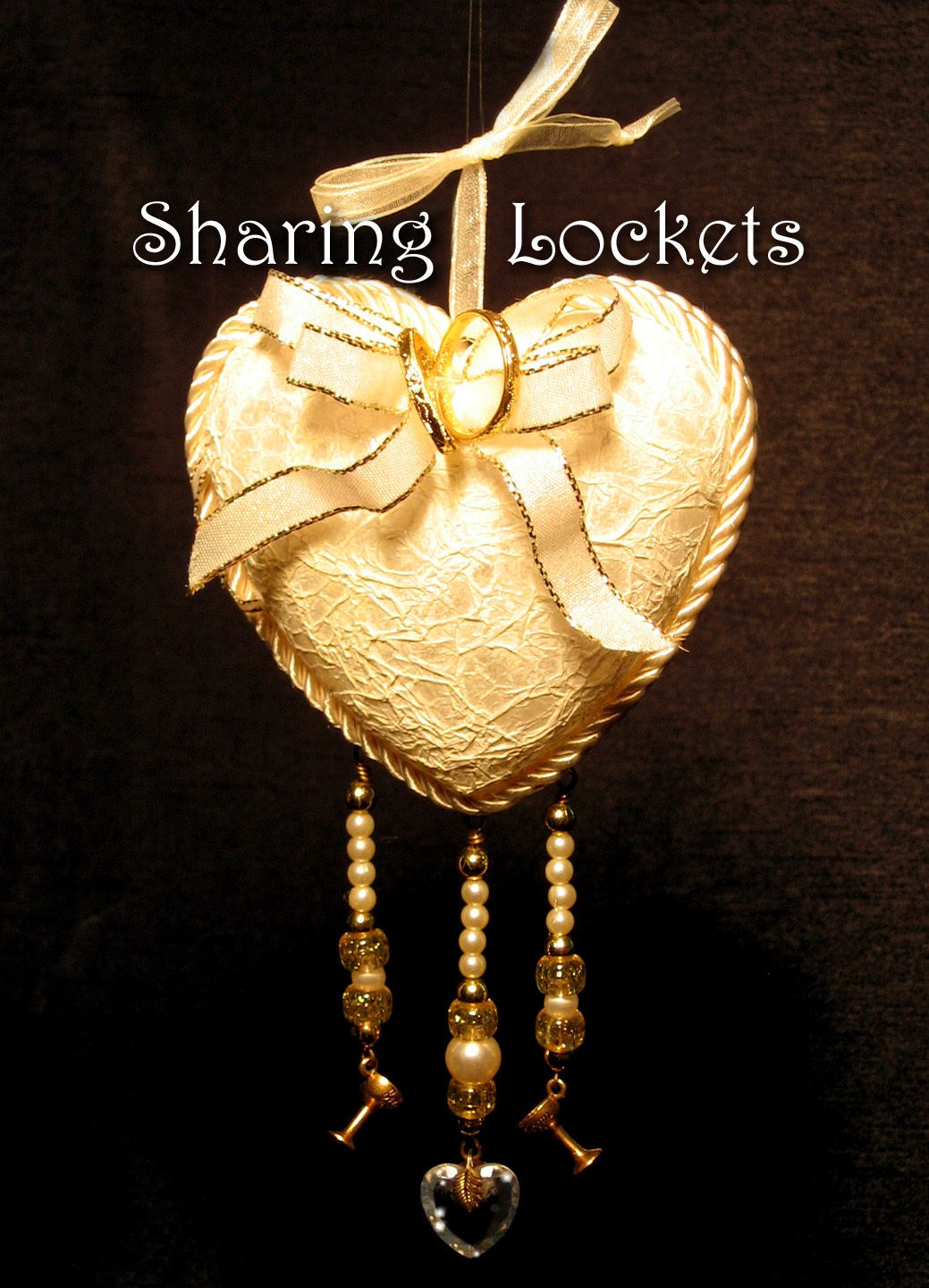 Heartlocket Hollow Studio: Artsee Craftee