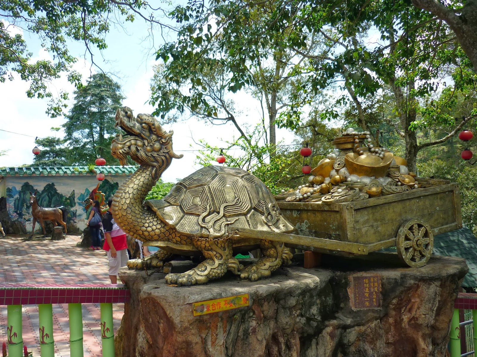 david 3816: Broga Sak Dato Temple (石哪督庙)