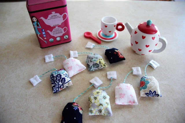 Clearwater Cottage: How to Make Pretend Tea Bags