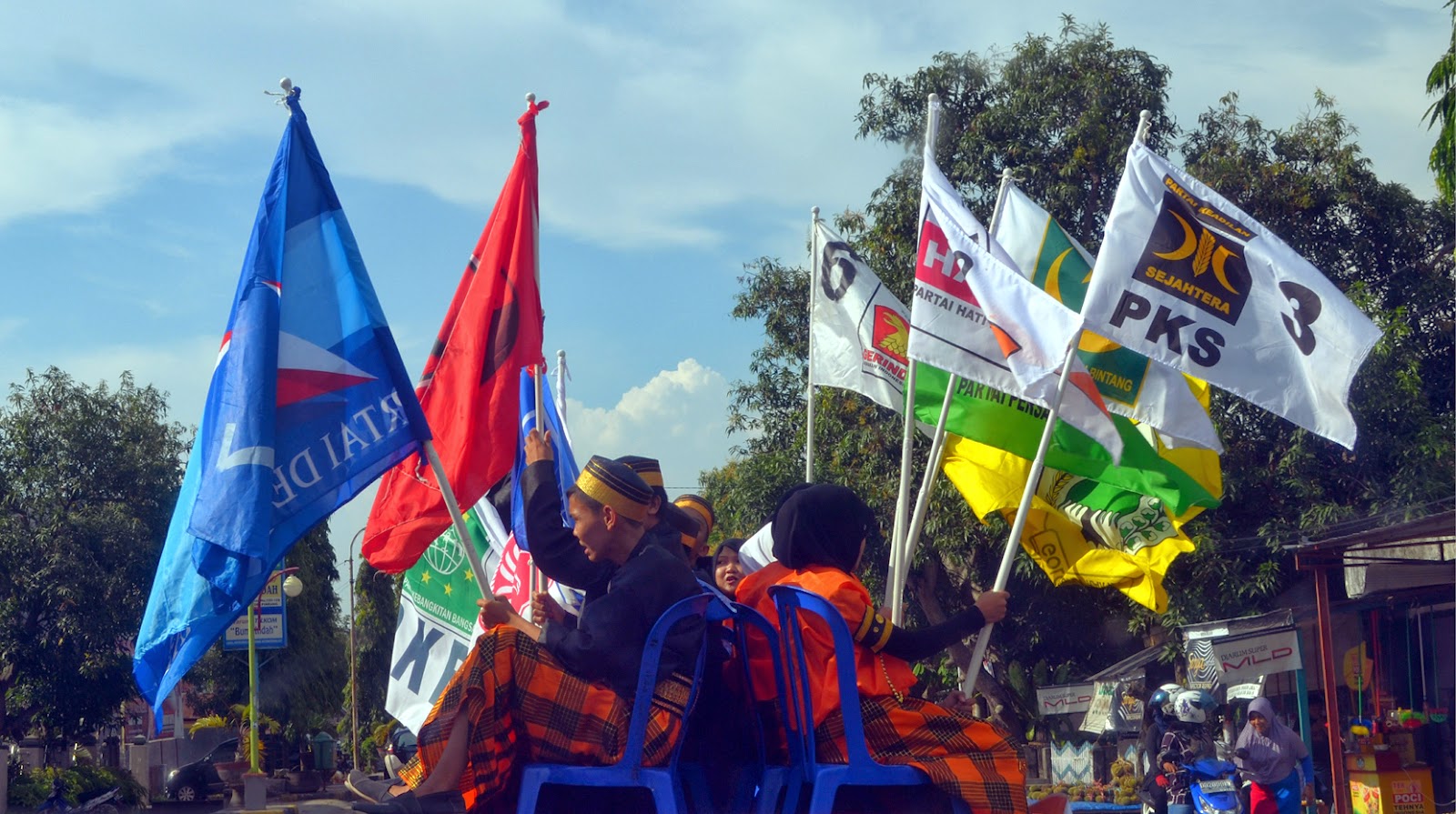 DEKLARASI DAN KARNAVAL PEMILU DAMAI 2014 ~ Komisi Pemilihan Umum ...