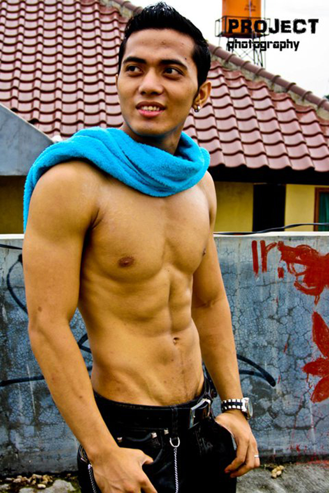 All Indonesian Guys: Men with Blue Syal