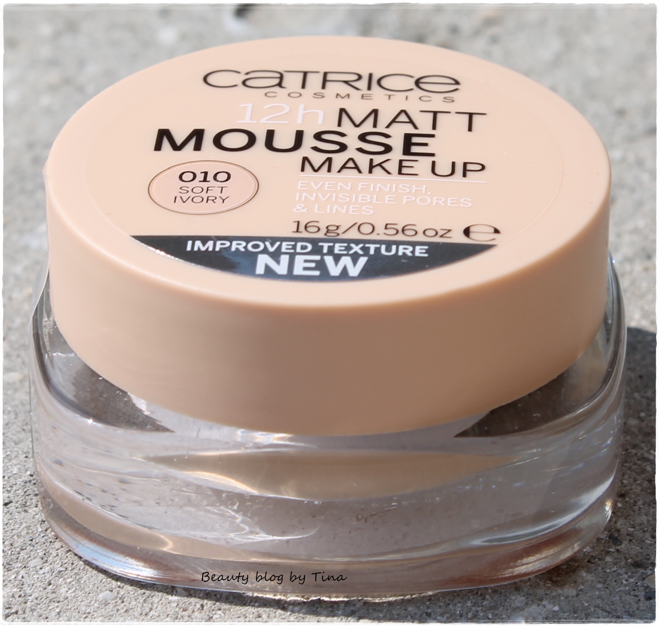 Beauty blog by Tina: Catrice mousse puder 010 soft ivory