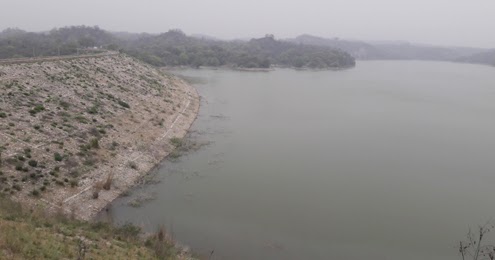 Tourist Places in Hoshiarpur: Dholwaha Dam
