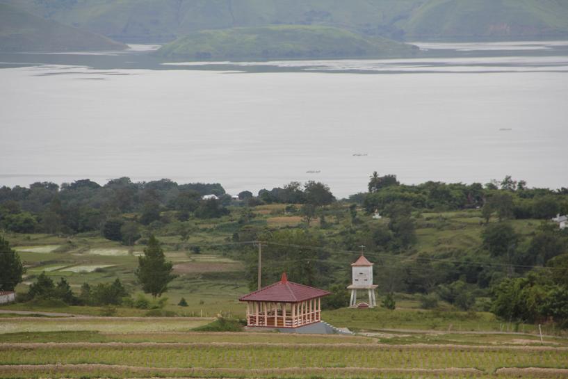BERITAKU: Tugu Parhaumason Raja Simanihuruk di Harapohan Samosir