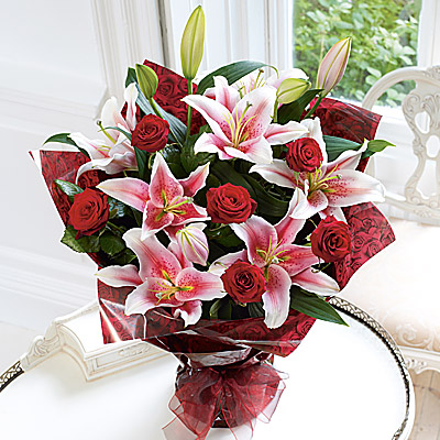 The Best Occasions To Give Your Loved One Some Flowers