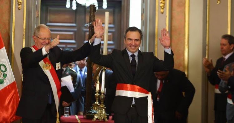 Juramentó Nuevo Ministro de Cultura Salvador Alejandro Jorge del Solar ...