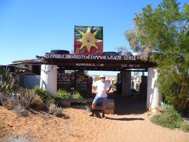 Whereiswitchwae?: Talc Alf on outskirts of Lyndhurst