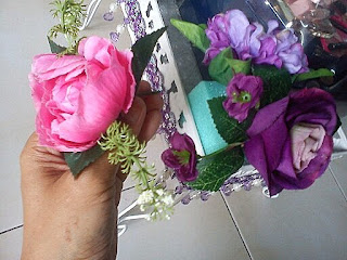 Stay Cool, Be A Better You....: ENTRI 131 : GUBAH BUNGA UNTUK HANTARAN.