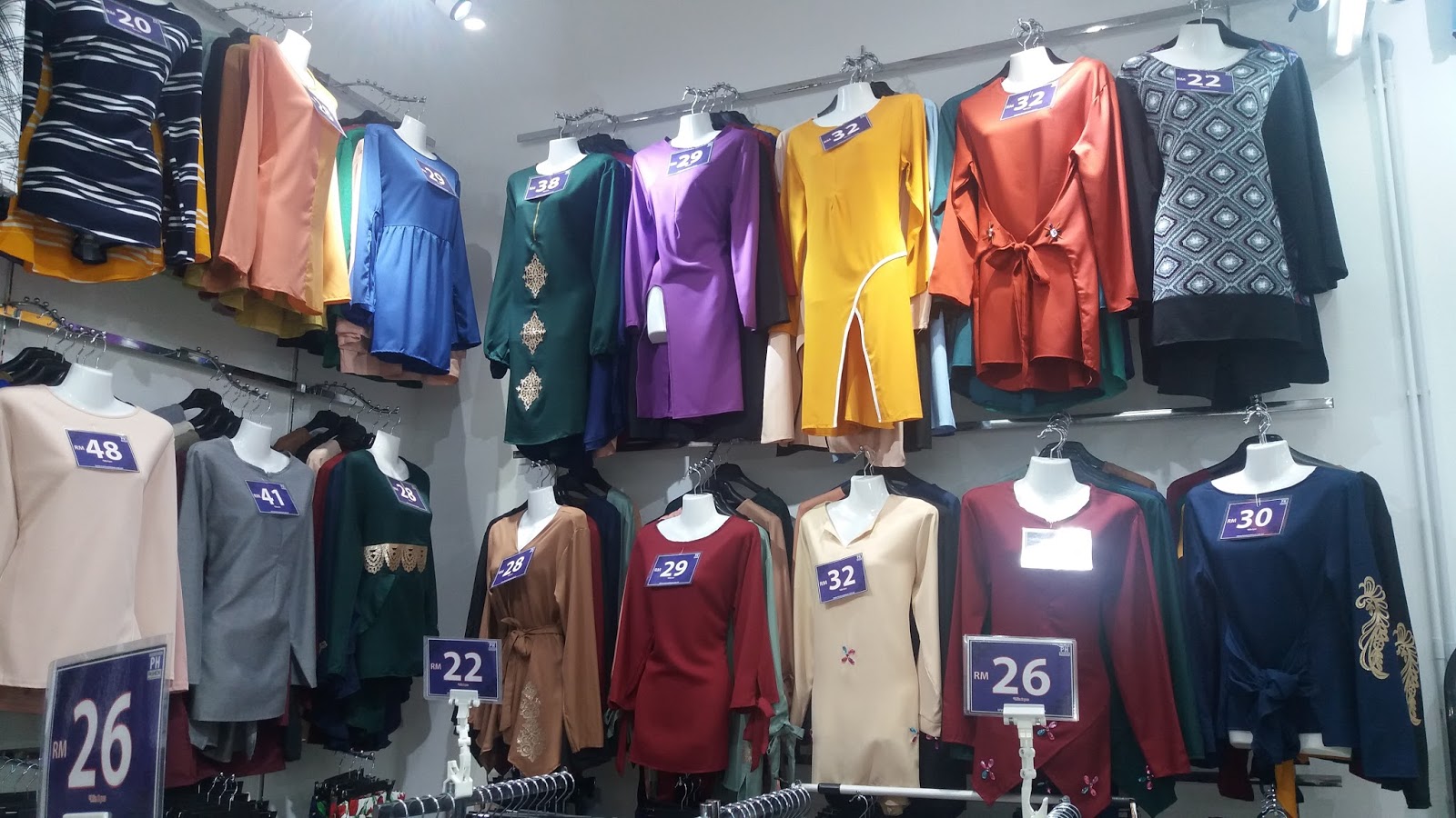 Shopping Baju Raya di Butik PH Fashion GM Klang ~ Qiya Saad