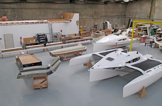 Trimaran Projects and Multihull News: Farrier F-22 trimaran production ...