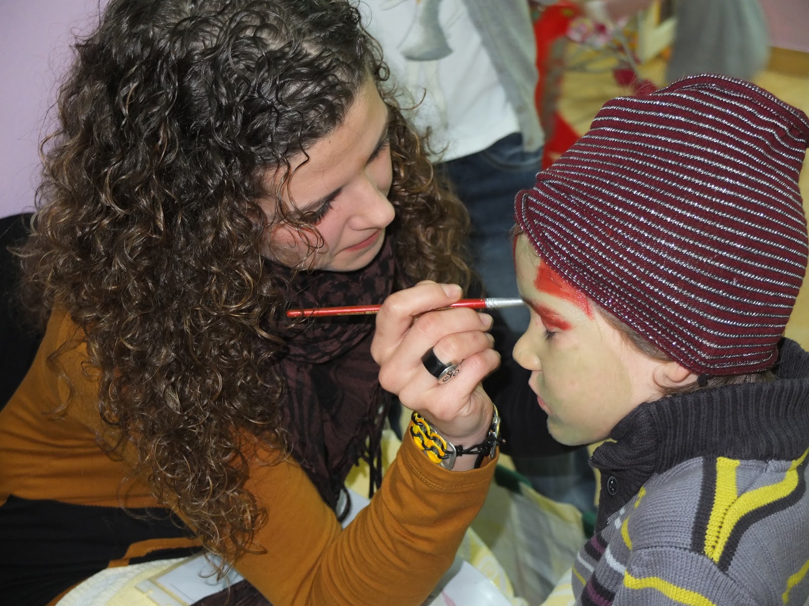 Mi taller del arbol: Dibo Mundo y pintamonas - Dibo Món i pintamones