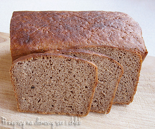 Chleb żytni razowy