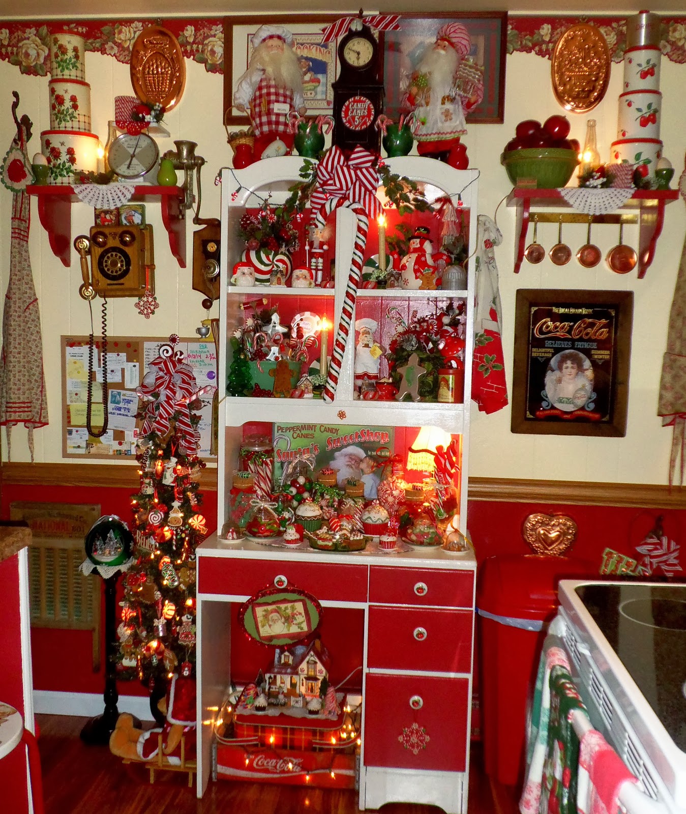 A DEBBIE-DABBLE CHRISTMAS: 2013 Christmas Home Tour, Part 4, A ...