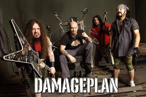 Zona Rock Dan Metal : DIMEBAG DARRELL