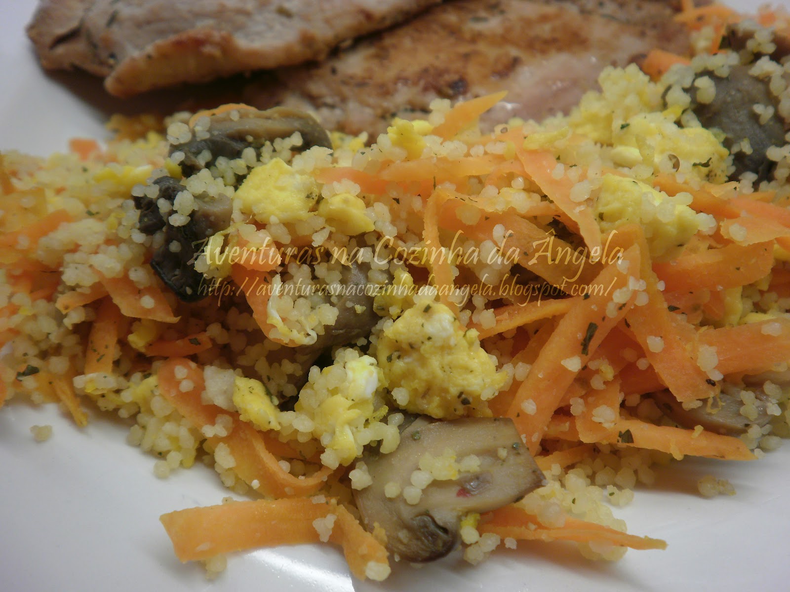 Aventuras na Cozinha da Ângela: Bife de Perú acompanhado de Couscous ...