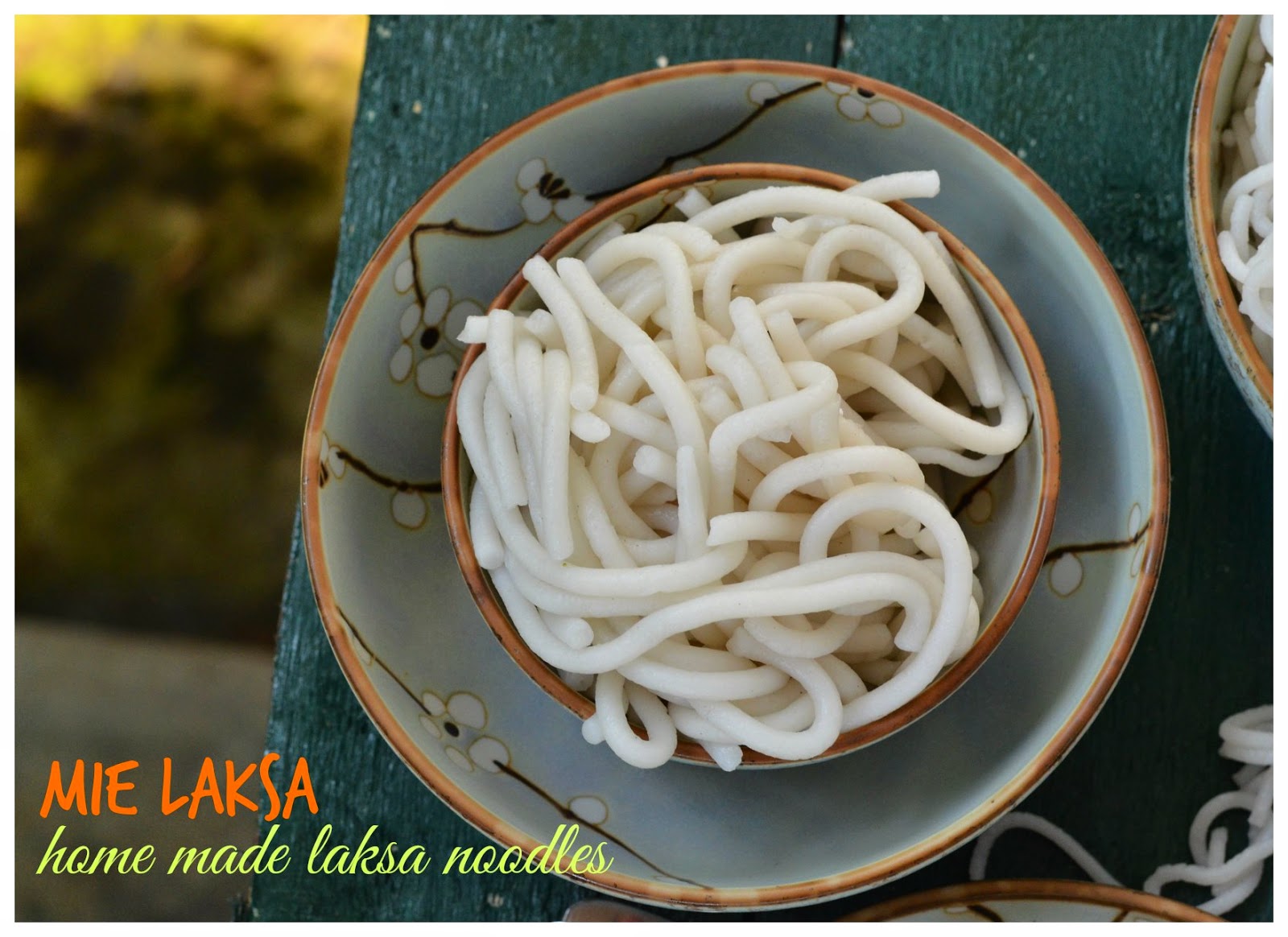 Indonesian Medan Food: Membuat Mie Laksa ( Homemade Laksa Noodles )