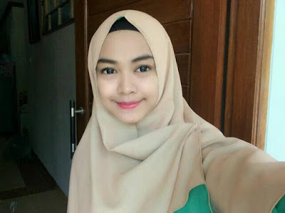 Profil dan Biodata Ria Ricis | Biodata Profil Artis