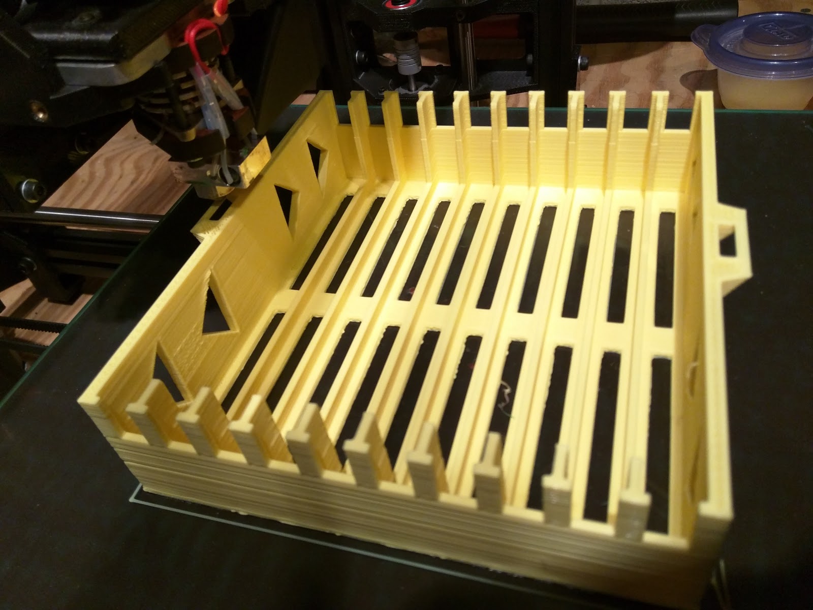 Maker Club: 3D Printed Phone Rack - charge and organize 5 or 10 phones