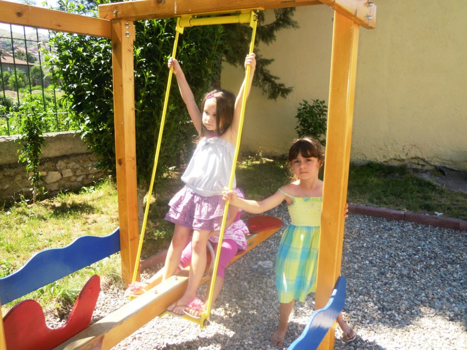 Elisaveta: 96 IGRI ZA DETSKI FIZICKI RAZVOJ