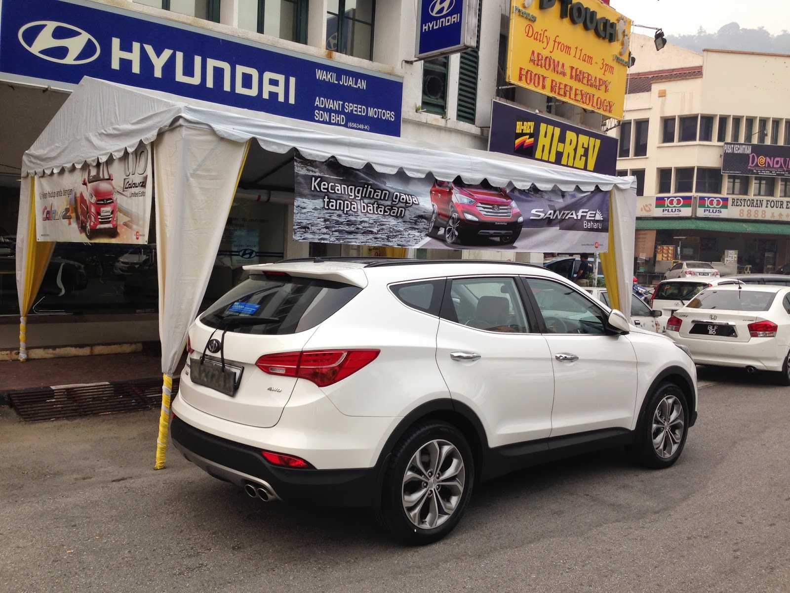 OTOREVIEW.MY - "otomobil" review...: MEGA CLOSE UP: Hyundai Santa Fe DM