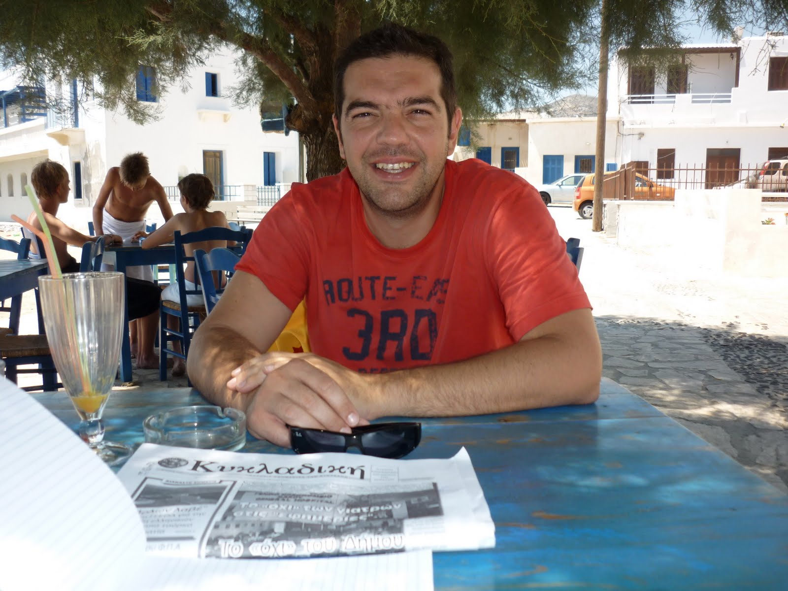 ΚΑΘΗΜΕΡΙΝΗ ΕΦΗΜΕΡΙΔΑ¨"ΚΥΚΛΑΔΙΚΗ": Ο Αλέξης Τσίπρας, πρόεδρος του ΣΥΡΙΖΑ ...