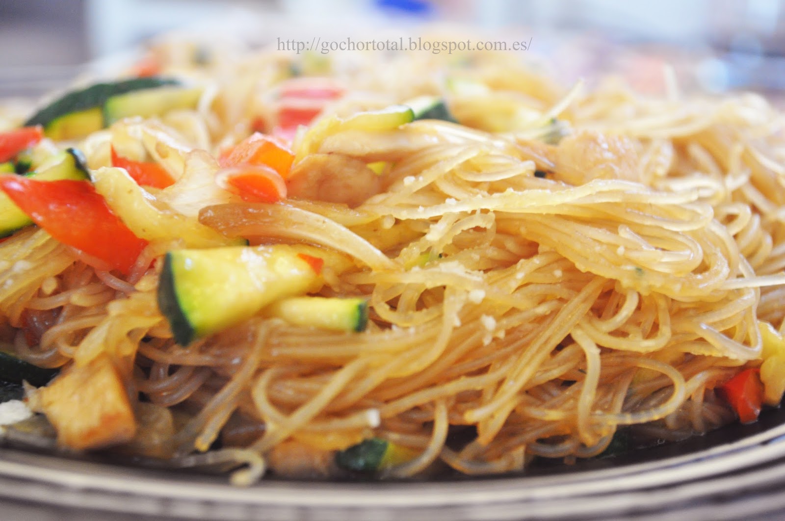 GOCHORTOTAL: FIDEOS DE ARROZ ESTILO CHINO