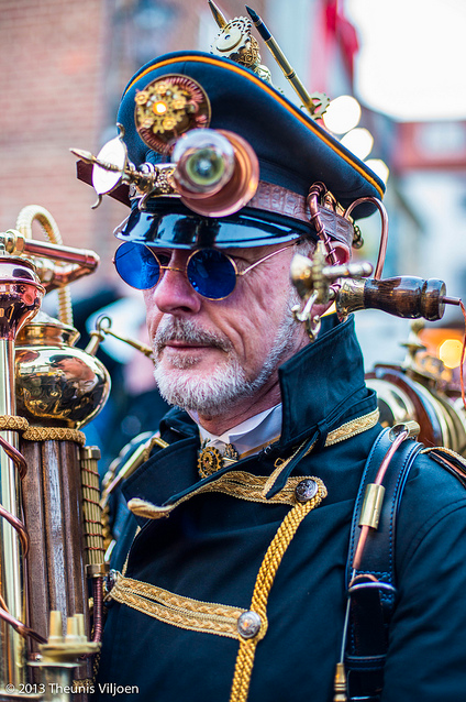 Steampunk Fashion Guide: Steampunk Sea Captain