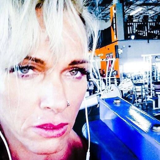 Female Muscle Universe: Shawn Tan