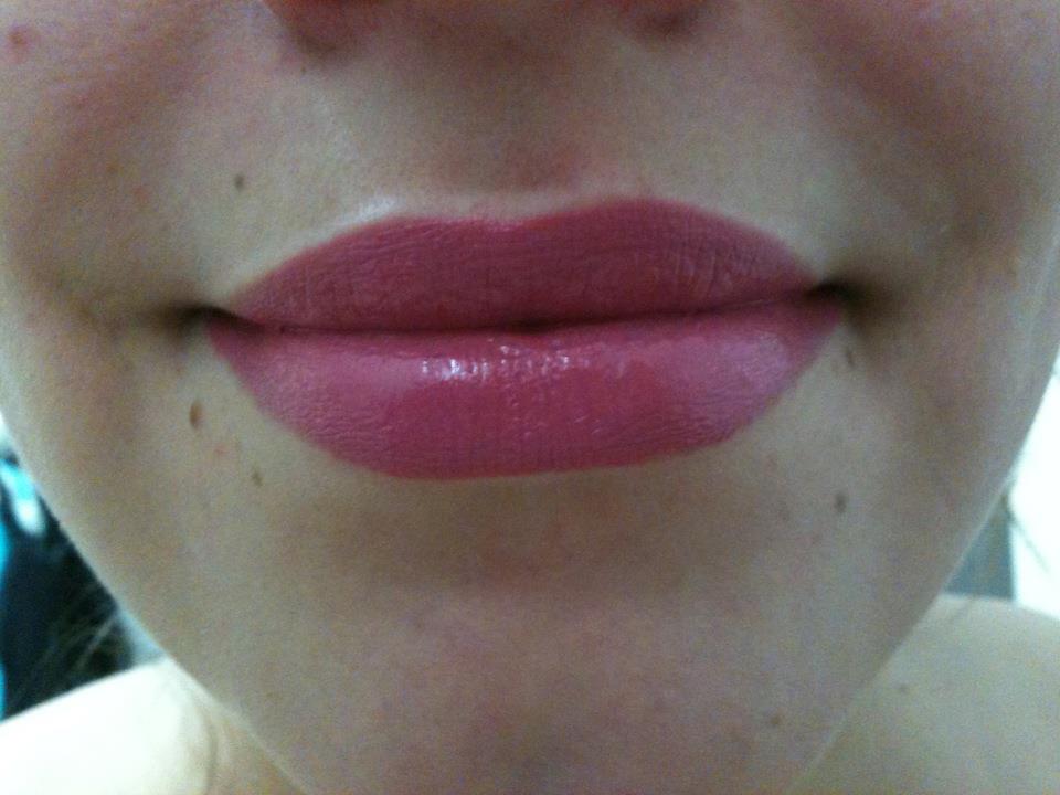 Testei batom Avon na cor Rosa queimado - Eu testei...