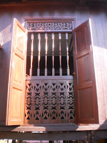 .: SENI BINA RUMAH MELAYU TRADISIONAL