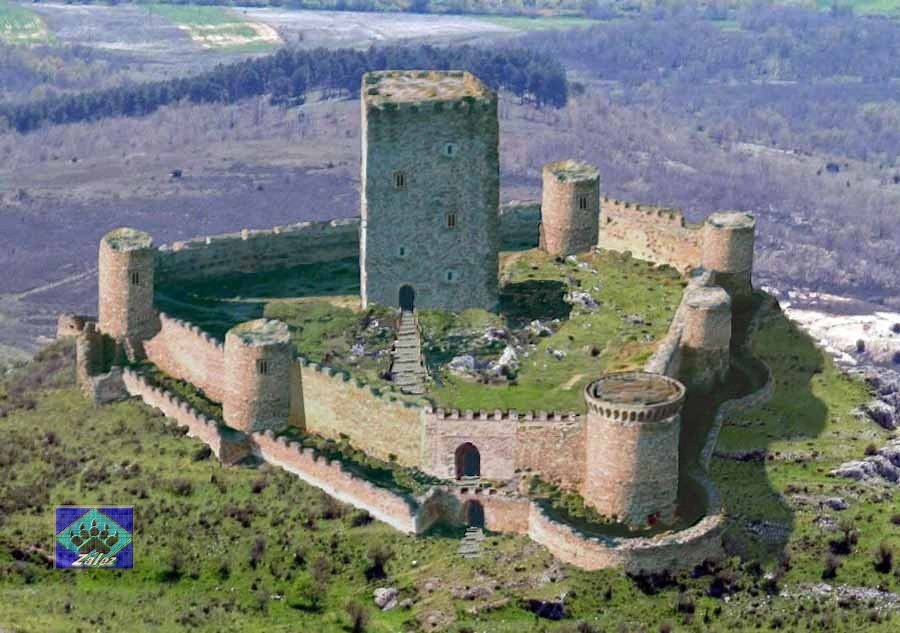 ZáLeZ: Recreación del Castillo de Lara o de Fernán González.