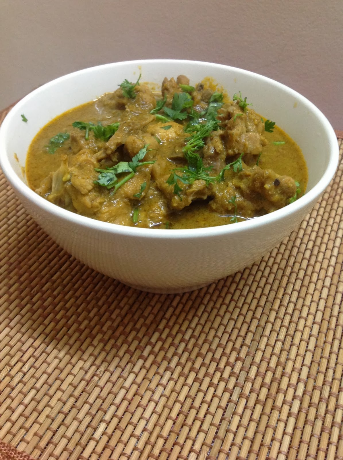 Aromas of my kitchen: Natu Kodi Pulusu/Country Chicken Curry