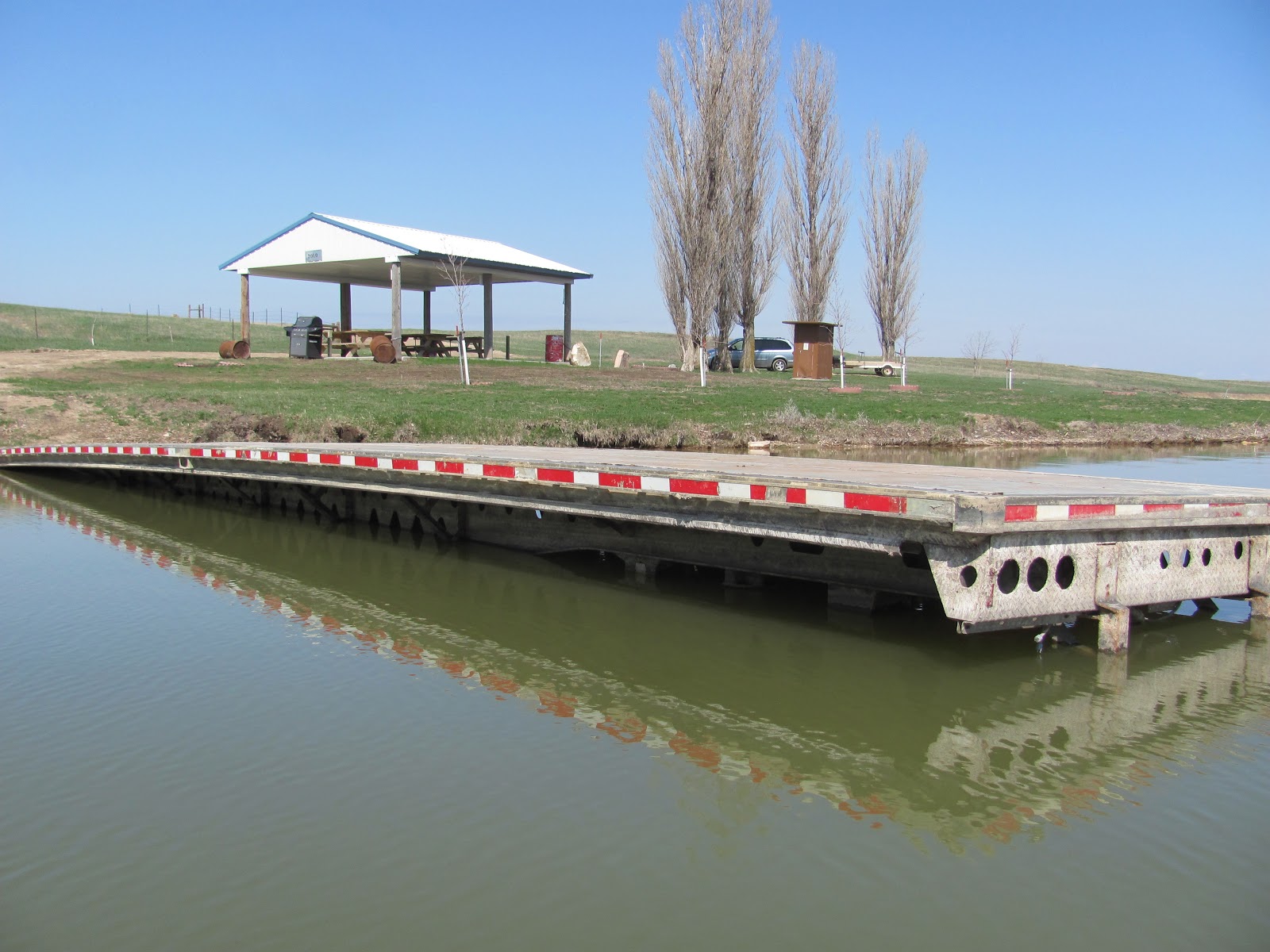 Kayaking the Lakes of South Dakota: Ethan Lake - May 2013