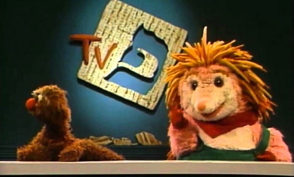 Espinete está deseando dar la bienvenida a su amiguito, aunque para ver ...