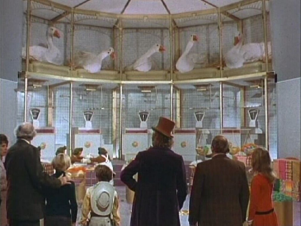 Mr. Movie: Willy Wonka and the Chocolate Factory (1971) (Movie Review)