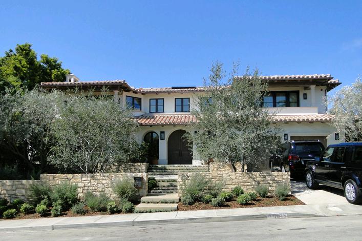 The Homes of Palos Verdes: Since we're on a Tomaro theme...