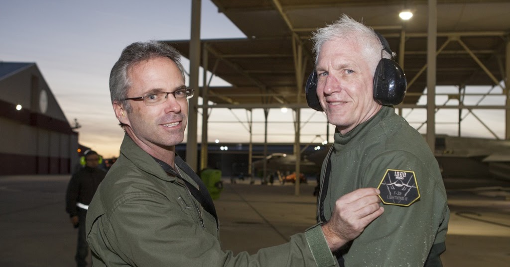 LOCKEED MARTIN TEST PILOT REACHES 1000 FLIGHT HOURS IN F35 JSF - Blog ...
