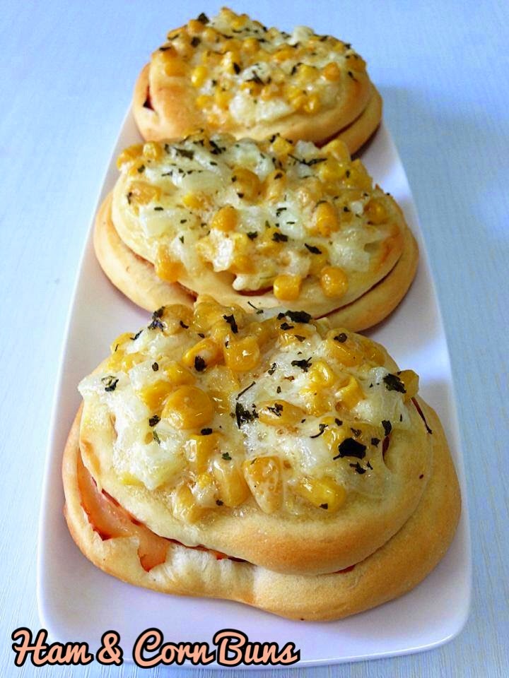 MinJi's Kitchen: Ham & Corn Buns