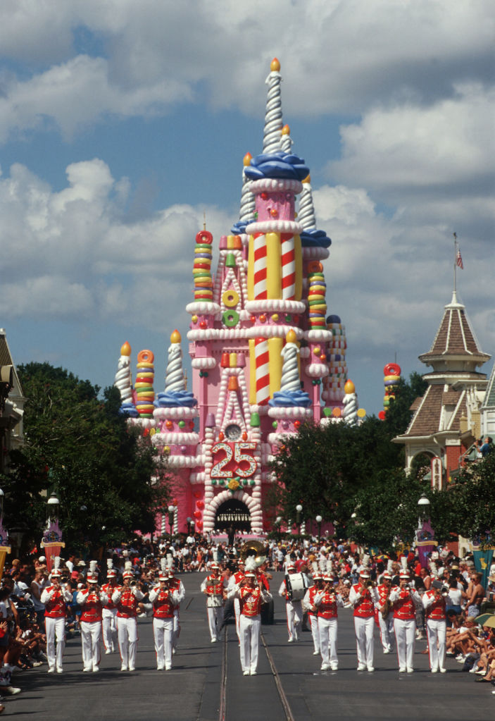 Justin At Epcot: A thoughtful look back at Walt Disney World's Year ...