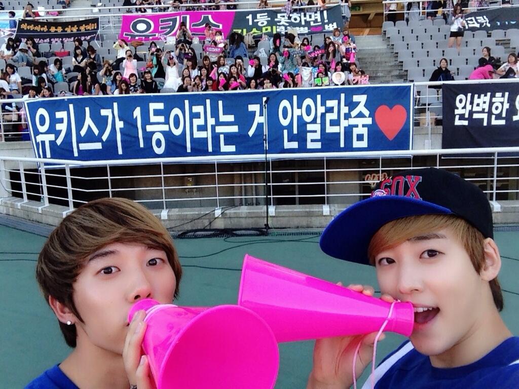 U-KISS KEVIN: UKiss Kevin Woo Twitter Update (130901-130930)