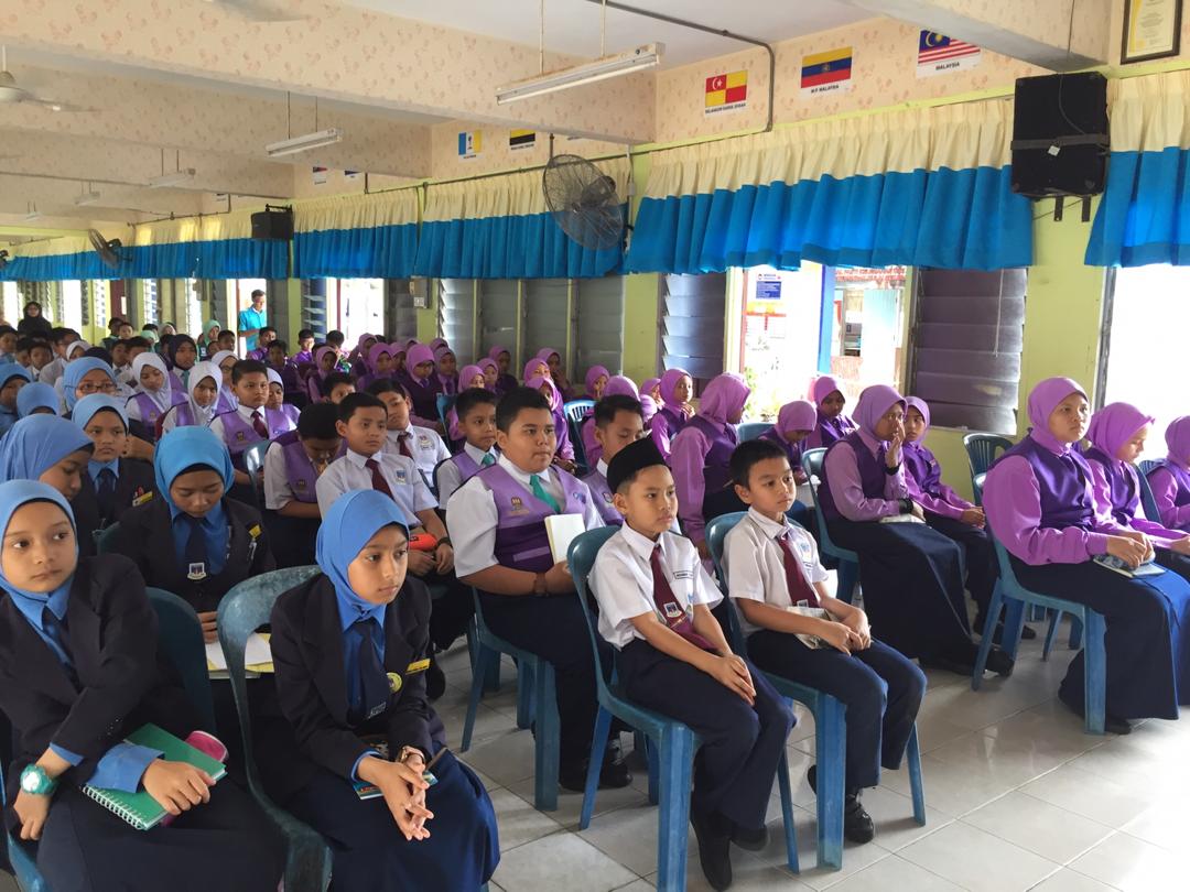 SEKOLAH KEBANGSAAN CENDERAWASIH: KURSUS KEPIMPINAN PEMIMPIN KECIL