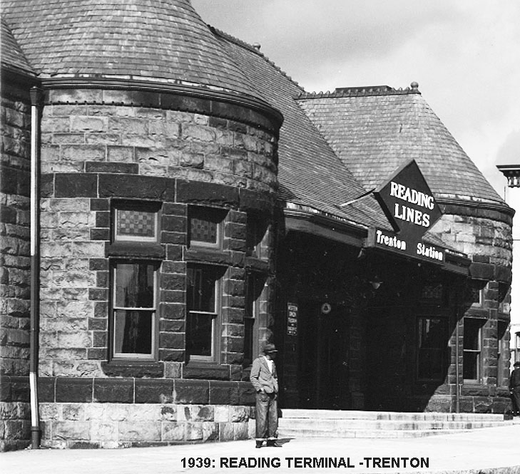 TOM GLOVER'S HAMILTON LIBRARY SCRAPBOOK: LOCAL HISTORY WITH A PERSONAL ...