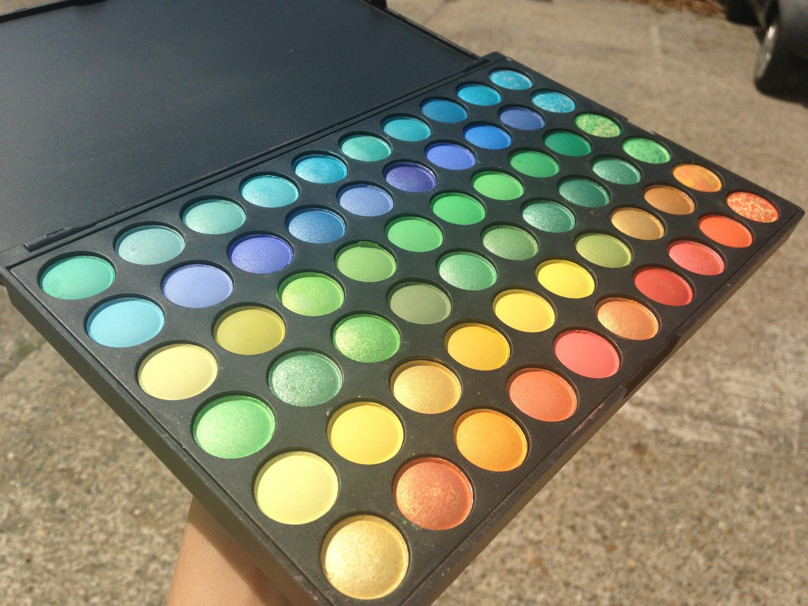 Crown Brush: NEW 120 Colour Eyeshadow Palette SWATCHED!