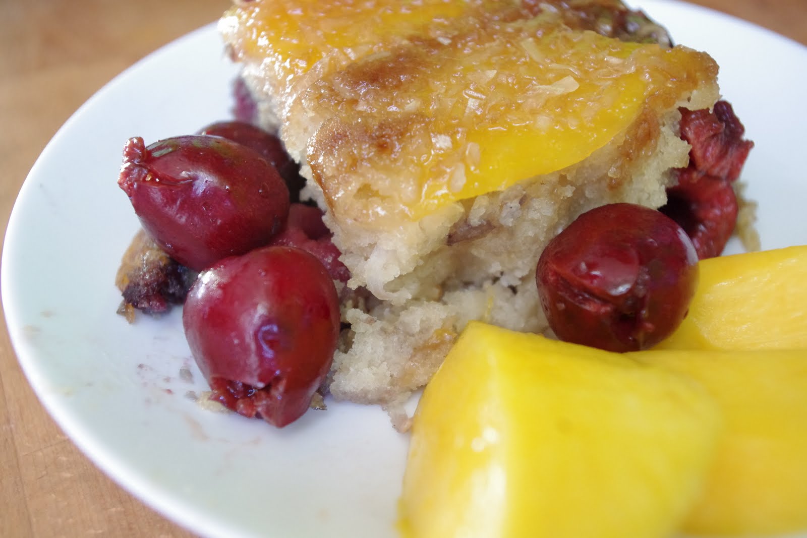Bite me, I'm vegan: Mango-Cherry-Coconut Upside-Down Cake
