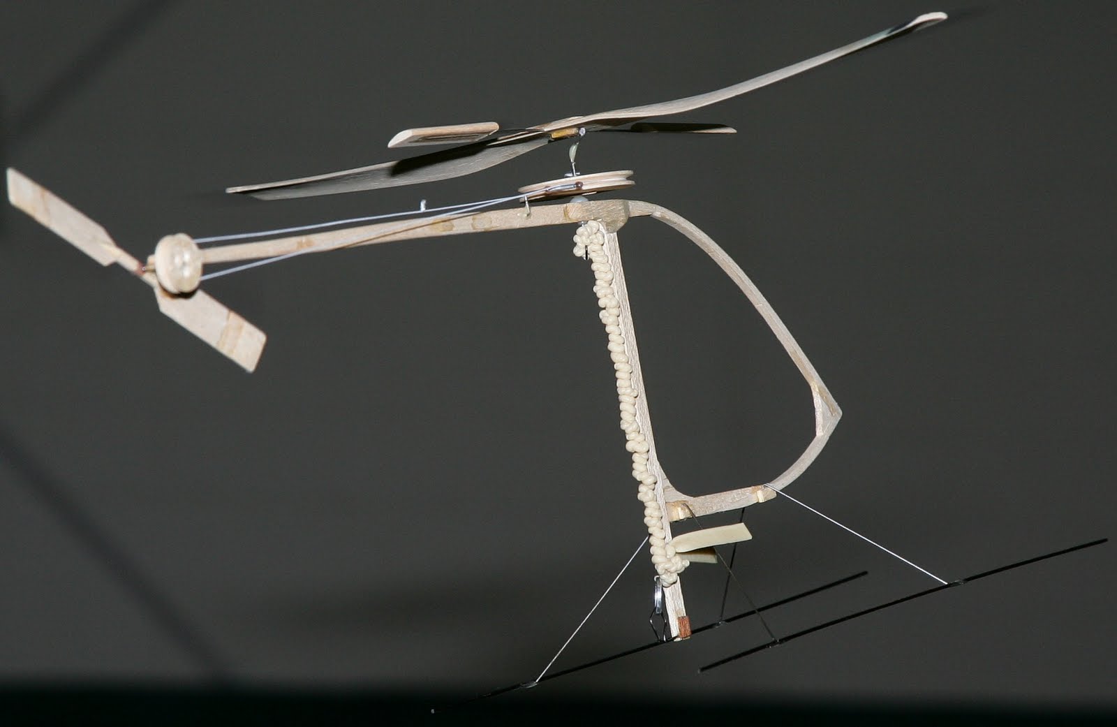 Alpha romeo: Make a awesome Rubber powered Fly