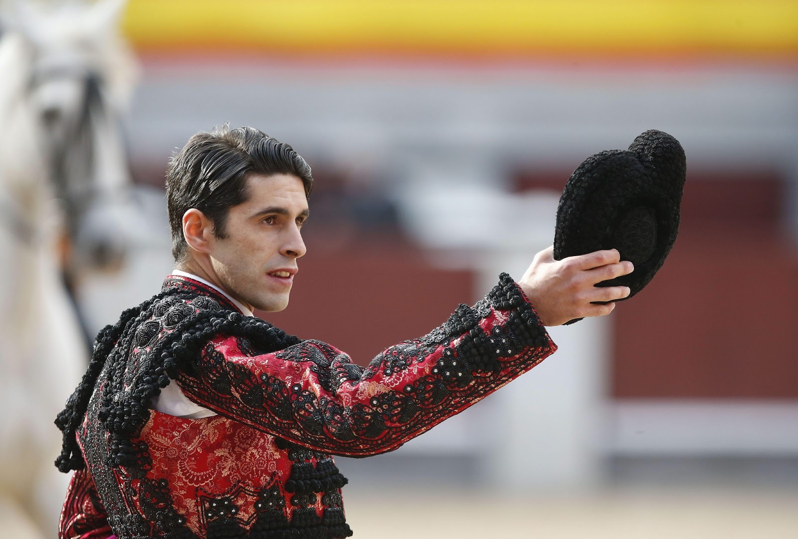 VUELTA AL RUEDO: Alejandro Talavante, con la corrida de Victorino en ...