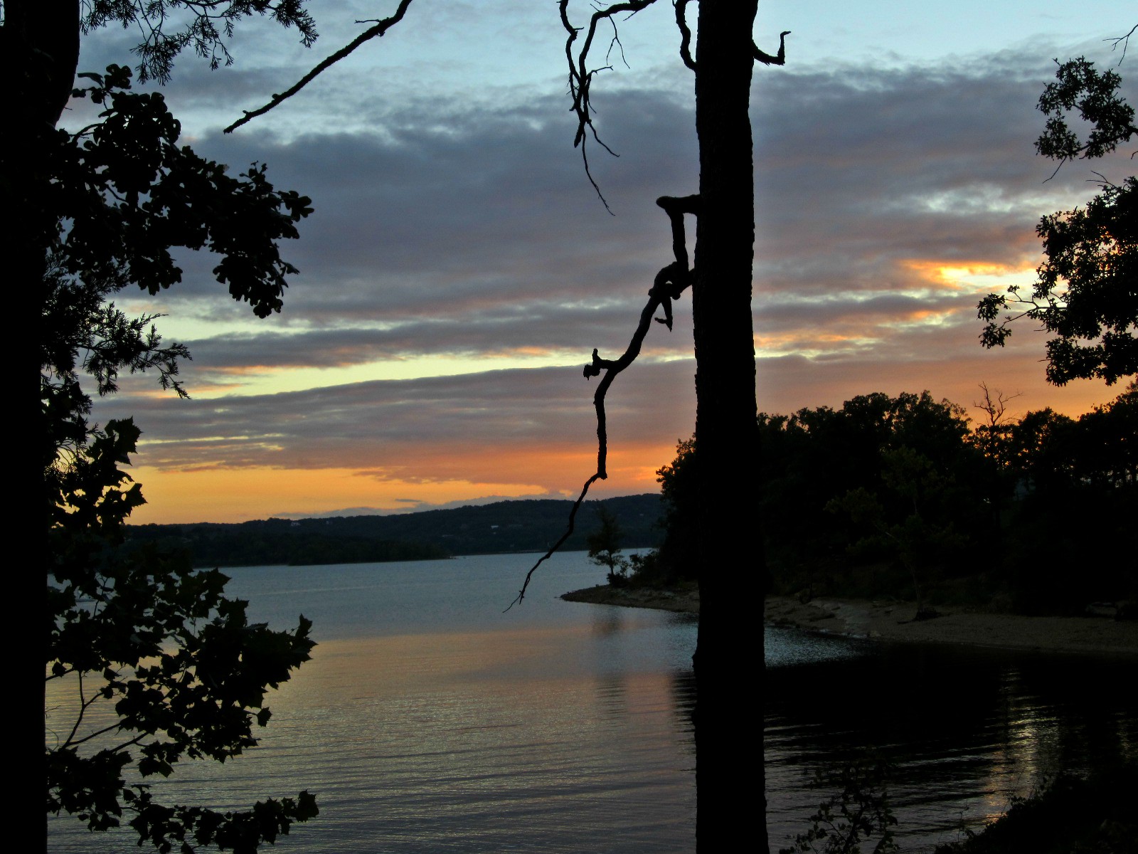 We Would Rather Be Camping!: Table Rock Lake State Park Campground Review