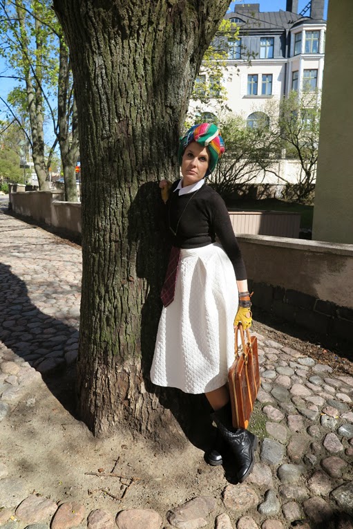 The wardrobe of Ms. B: Turban